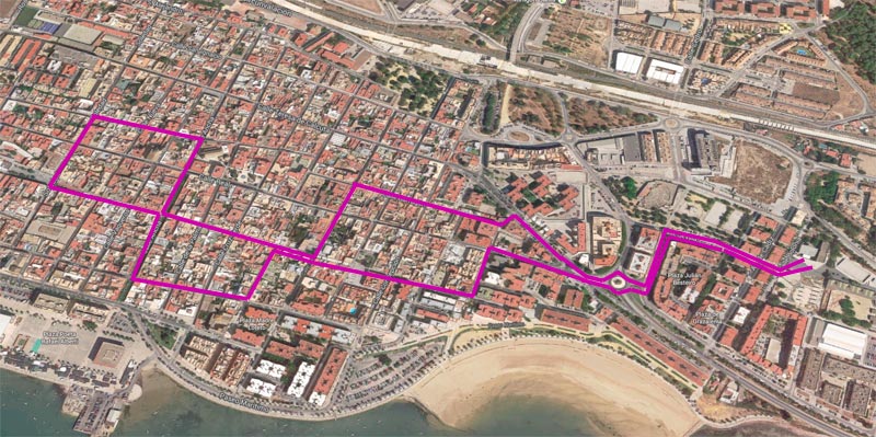 Jueves grande en Puerto Real con la salida del Medinaceli y el Nazareno ...